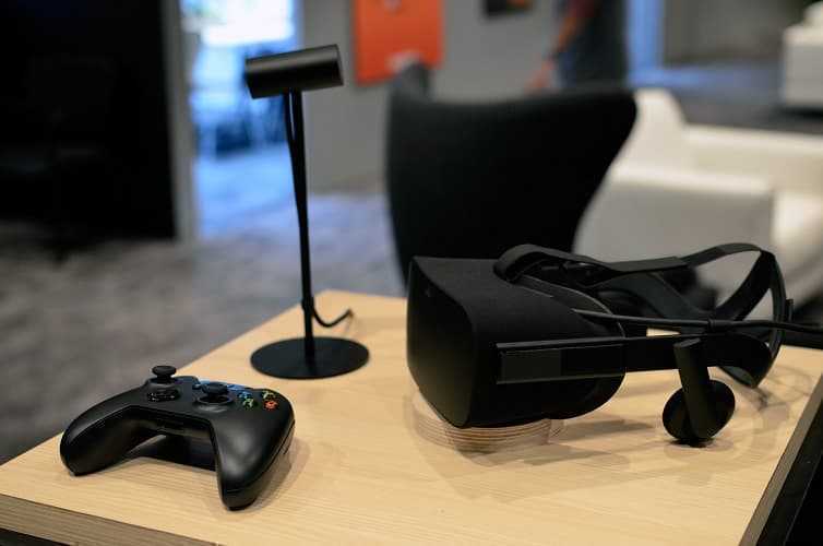 Oculus Rift CV1 купить в Москве на официальном сайте интернет-магазина ...